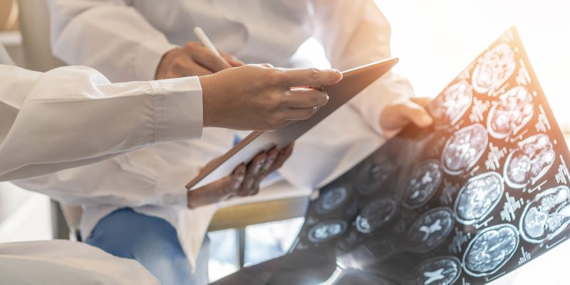 Blood-Based Biomarkers Help Predict Outcomes after Traumatic Brain ... Blood-Based Biomarkers Help Predict Outcomes after Traumatic Brain ...